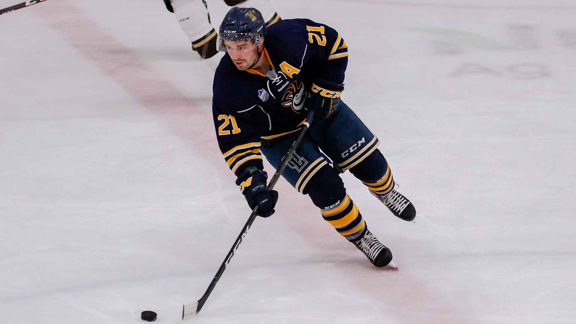 Torrin White - 2019-20 - Men's Hockey - University of Lethbridge Athletics