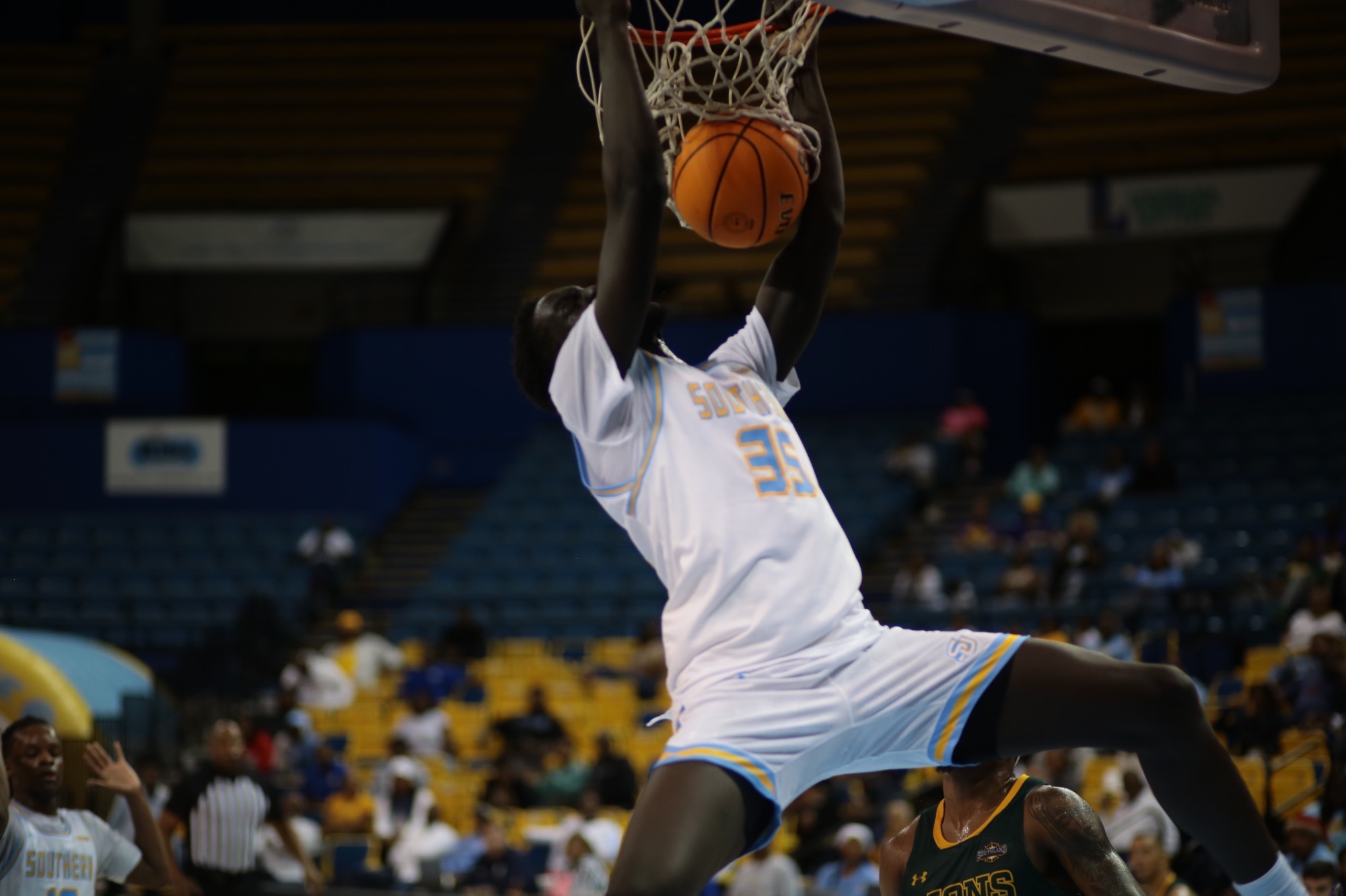 Southern Basketball Cruises by Southeastern Louisiana 69-44 - Southern ...