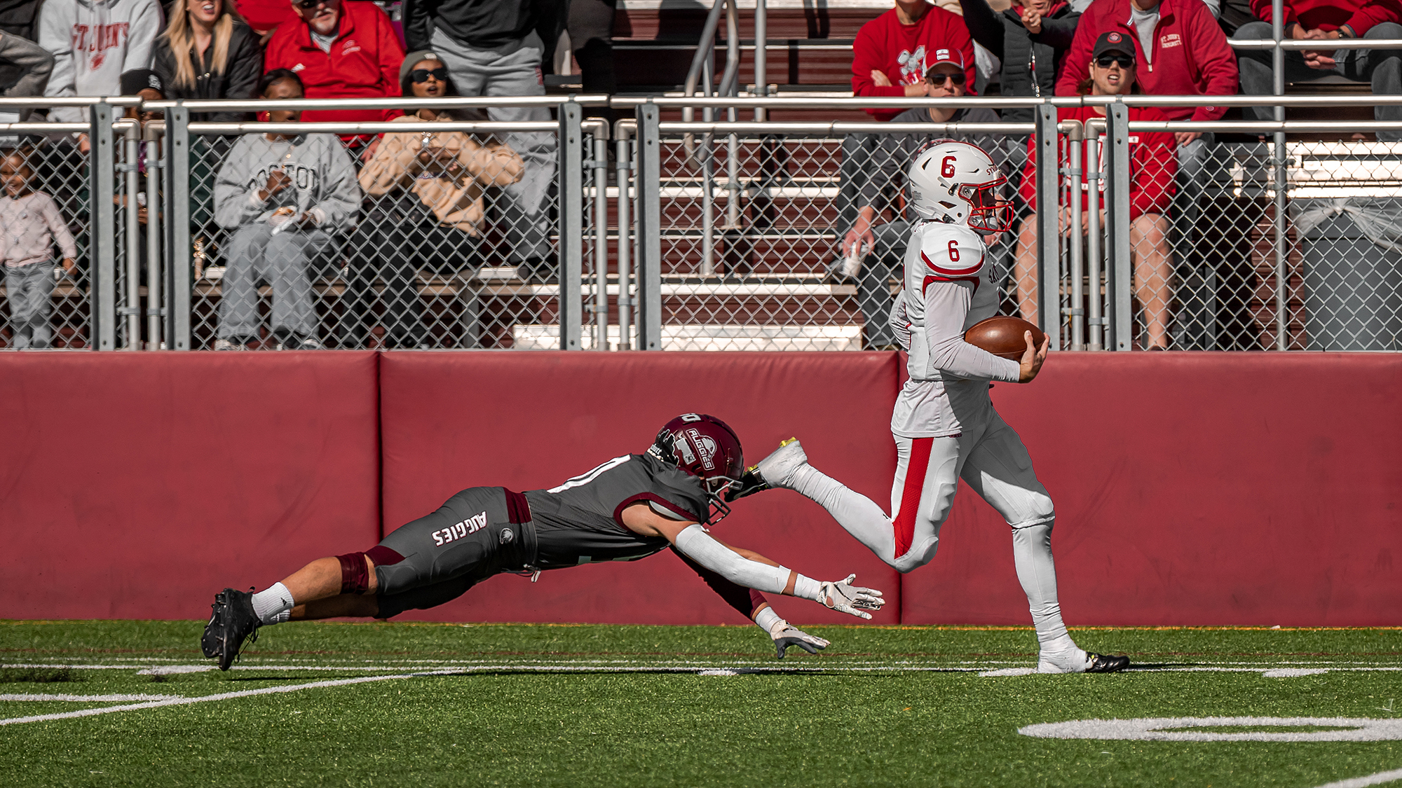 Sixth-Ranked Johnnies Control Game From Start to Finish in 45-0 Shutout ...
