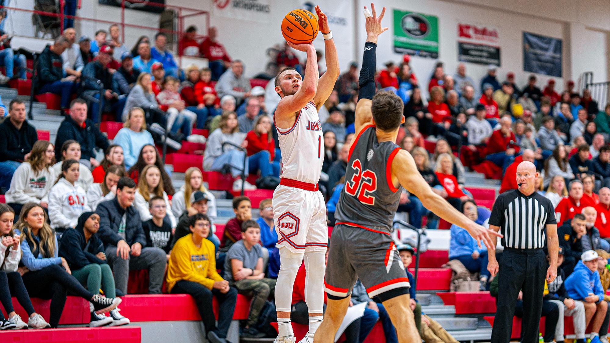 SJU Continues to Stay Hot at Home, Coasts to 101-79 Win - Saint John's University Athletics