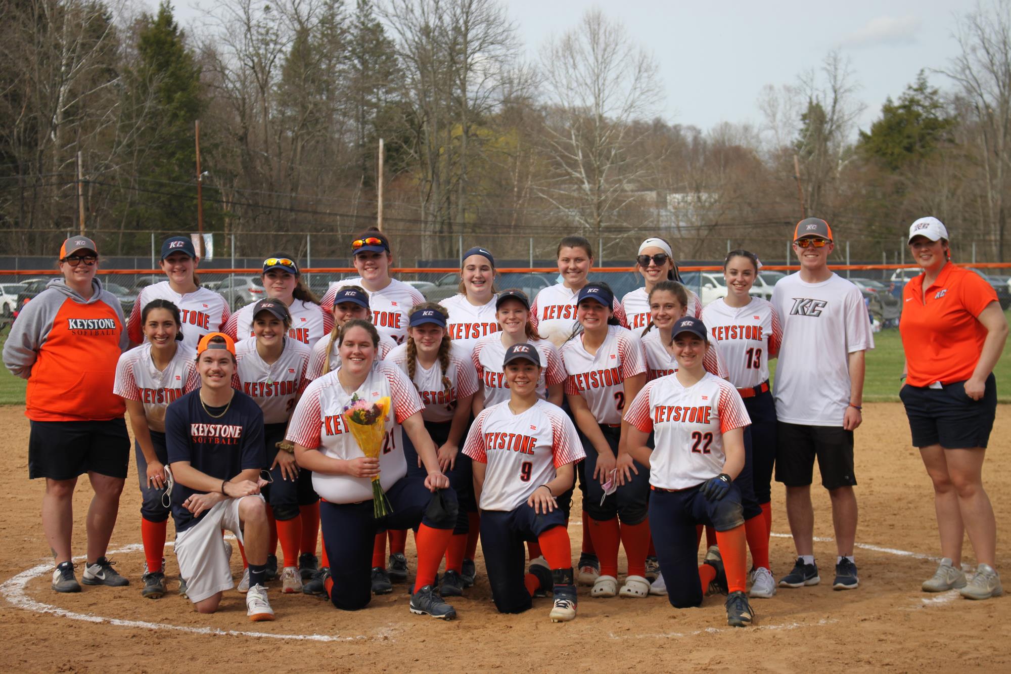 Softball Sweeps SEU on Senior Day - Keystone College Athletics