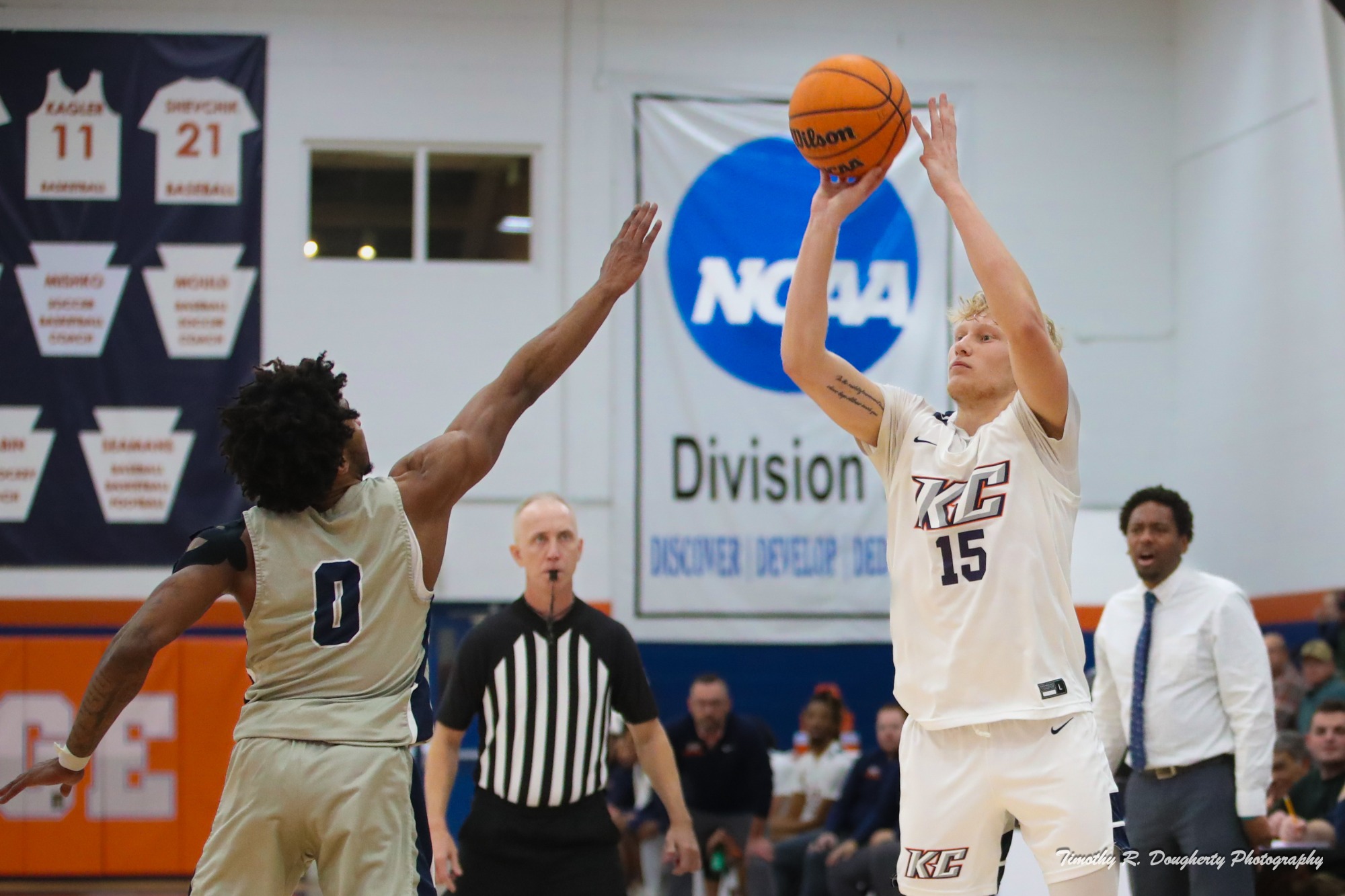 Men’s Basketball Holds Off Valley Forge, 86-74 - Keystone College Athletics