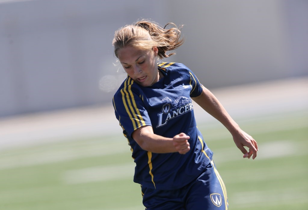 Abby Hunt - Women's Soccer - Windsor Lancers