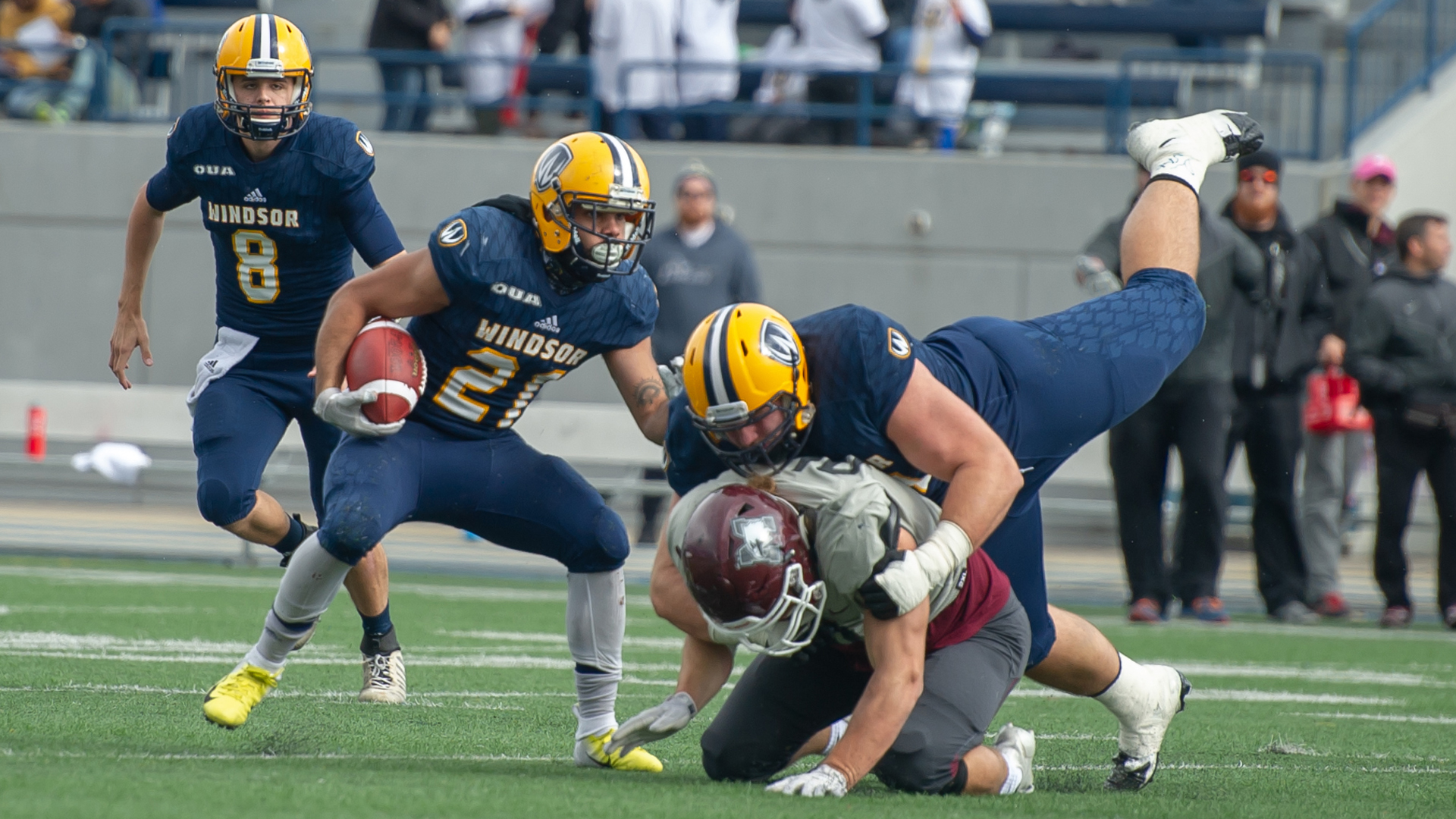 Lancer Football ends season with loss to McMaster - Windsor Lancers