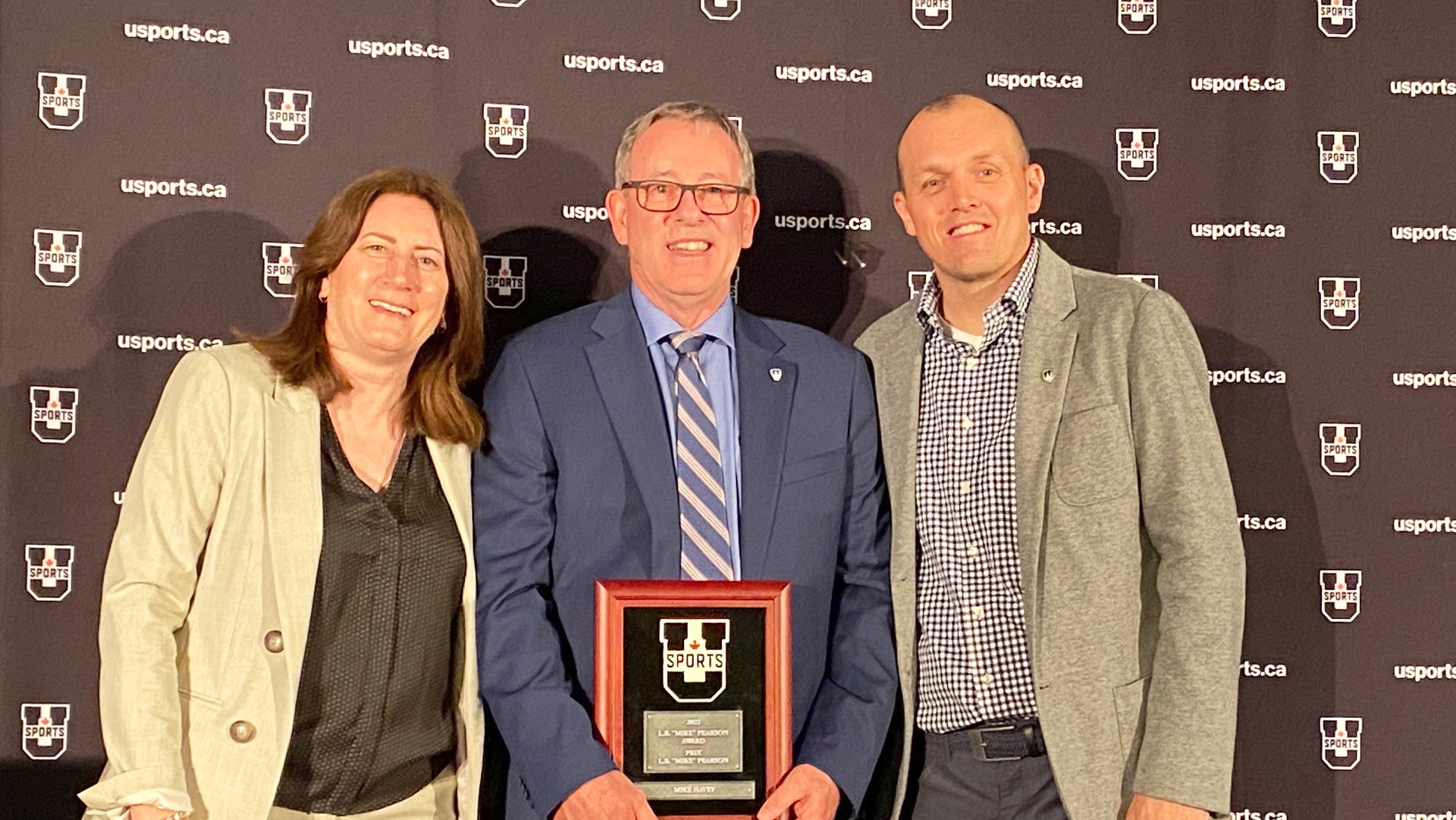 Havey awarded Lester B. Pearson Award - Windsor Lancers