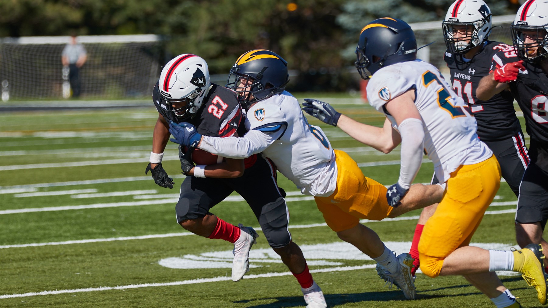 Lancer Football drops road game at Carleton - Windsor Lancers