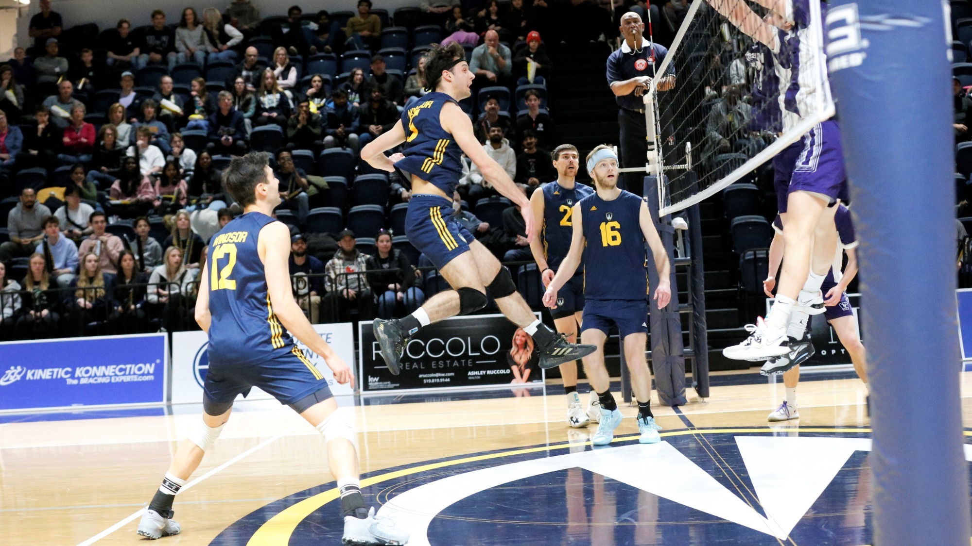 Zach Albert - Men's Volleyball - Windsor Lancers