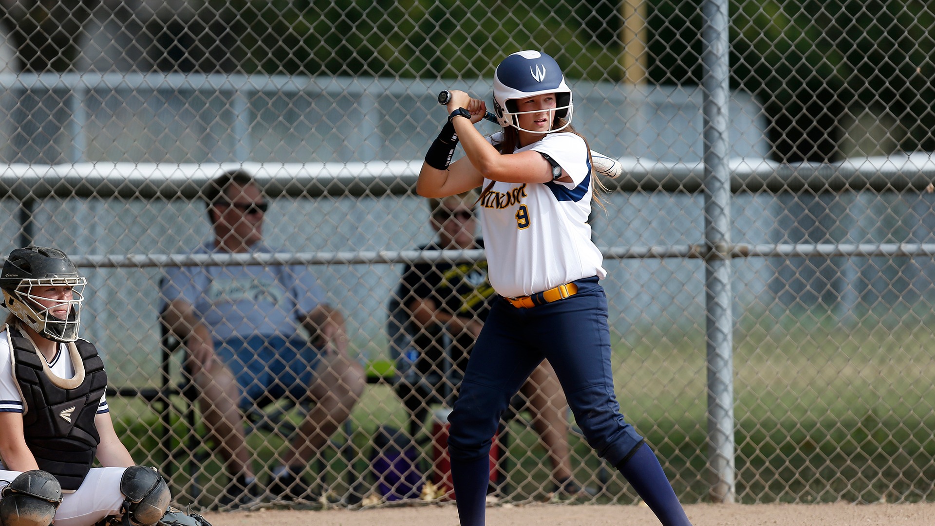 Softball opens 2023 with three victories - Windsor Lancers