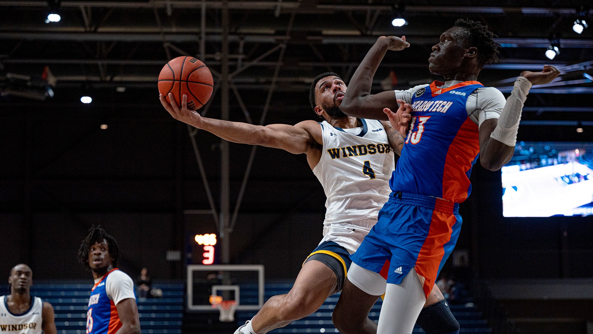 Xavier Ochu - Men's Basketball - Windsor Lancers