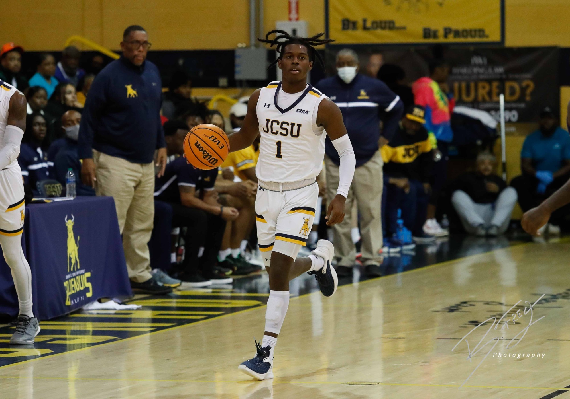 Round one goes to Livingstone; JCSU falls 77-71 - Johnson C. Smith ...