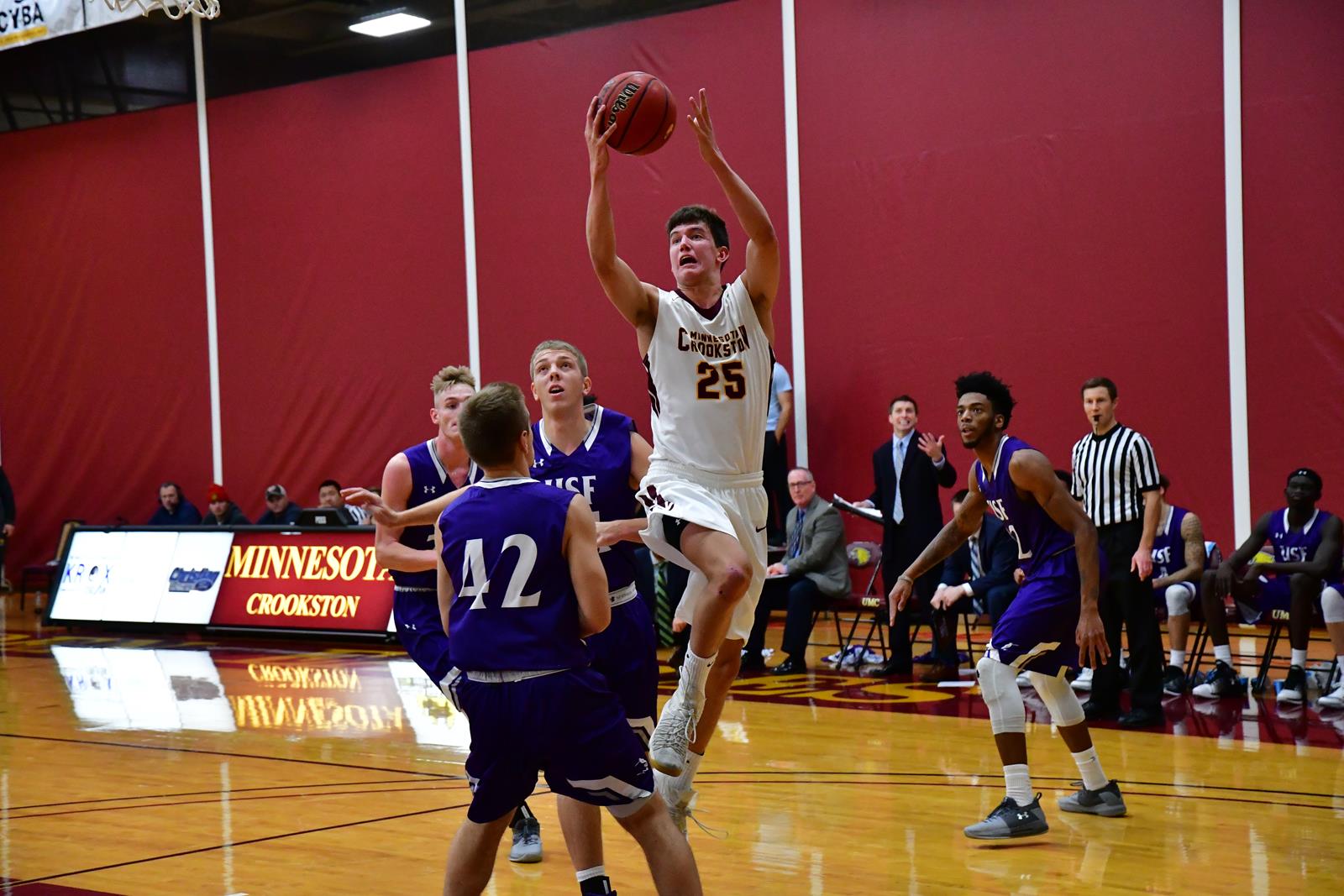 Chase Knickerbocker - 2018-19 - Men's Basketball - University of ...