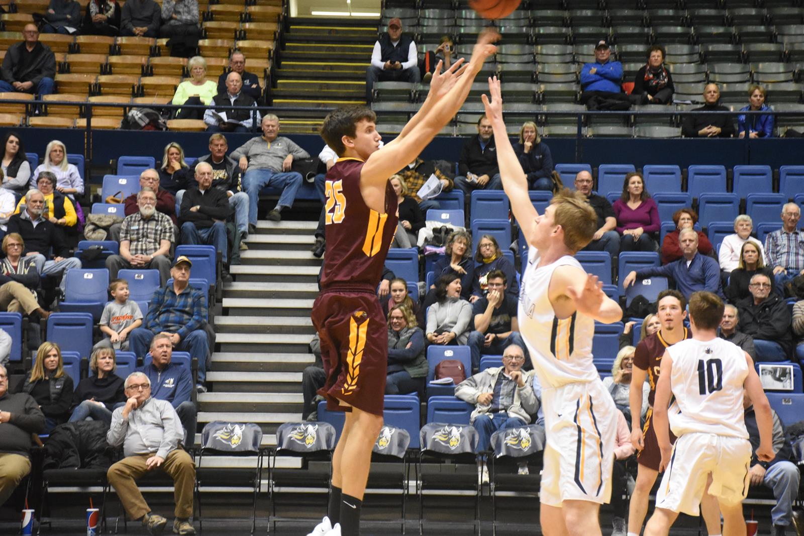 Chase Knickerbocker - 2018-19 - Men's Basketball - University of ...