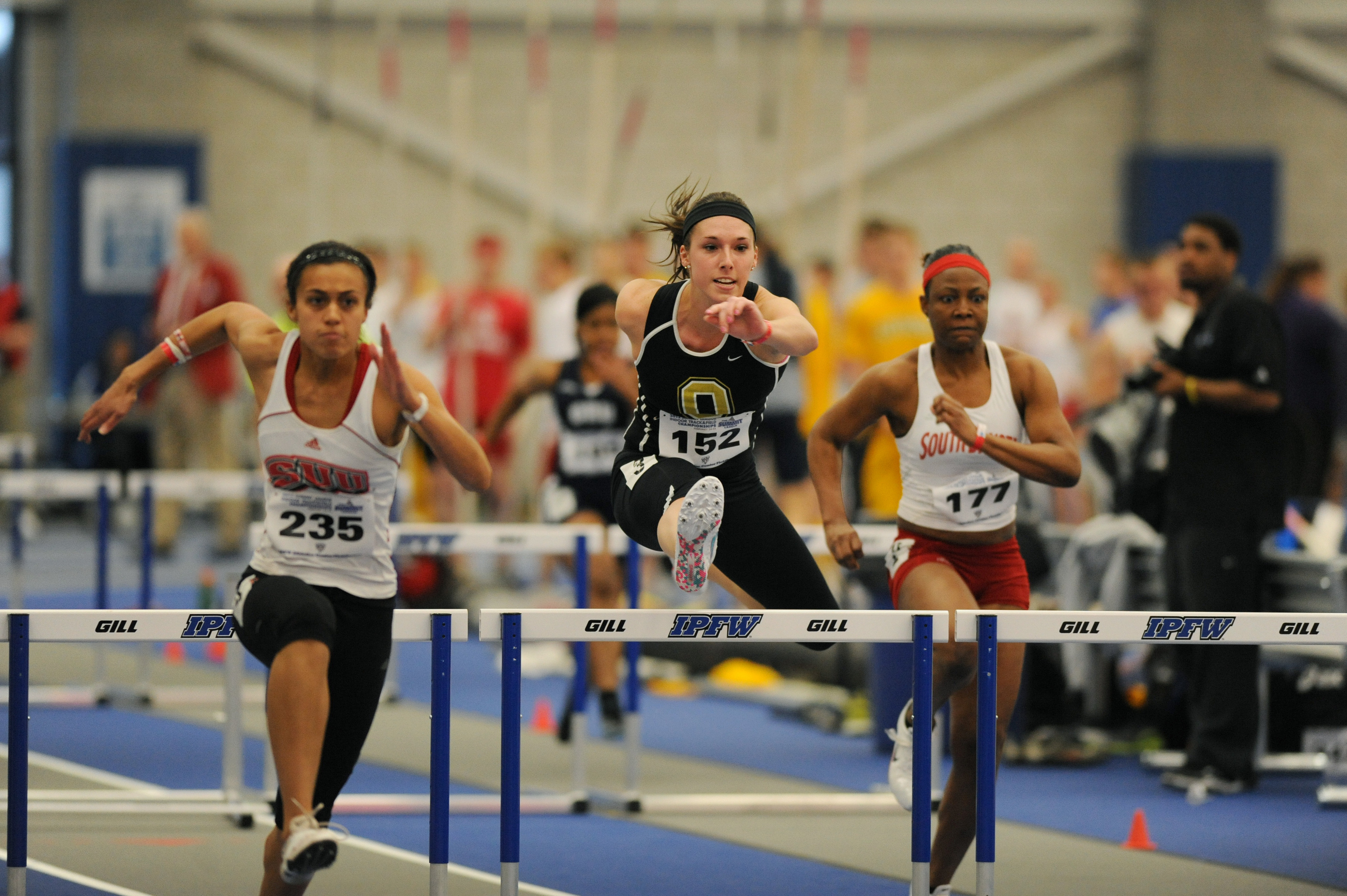 Hall of Honor: Breanna Peabody - Women's Track and Field - Oakland ...