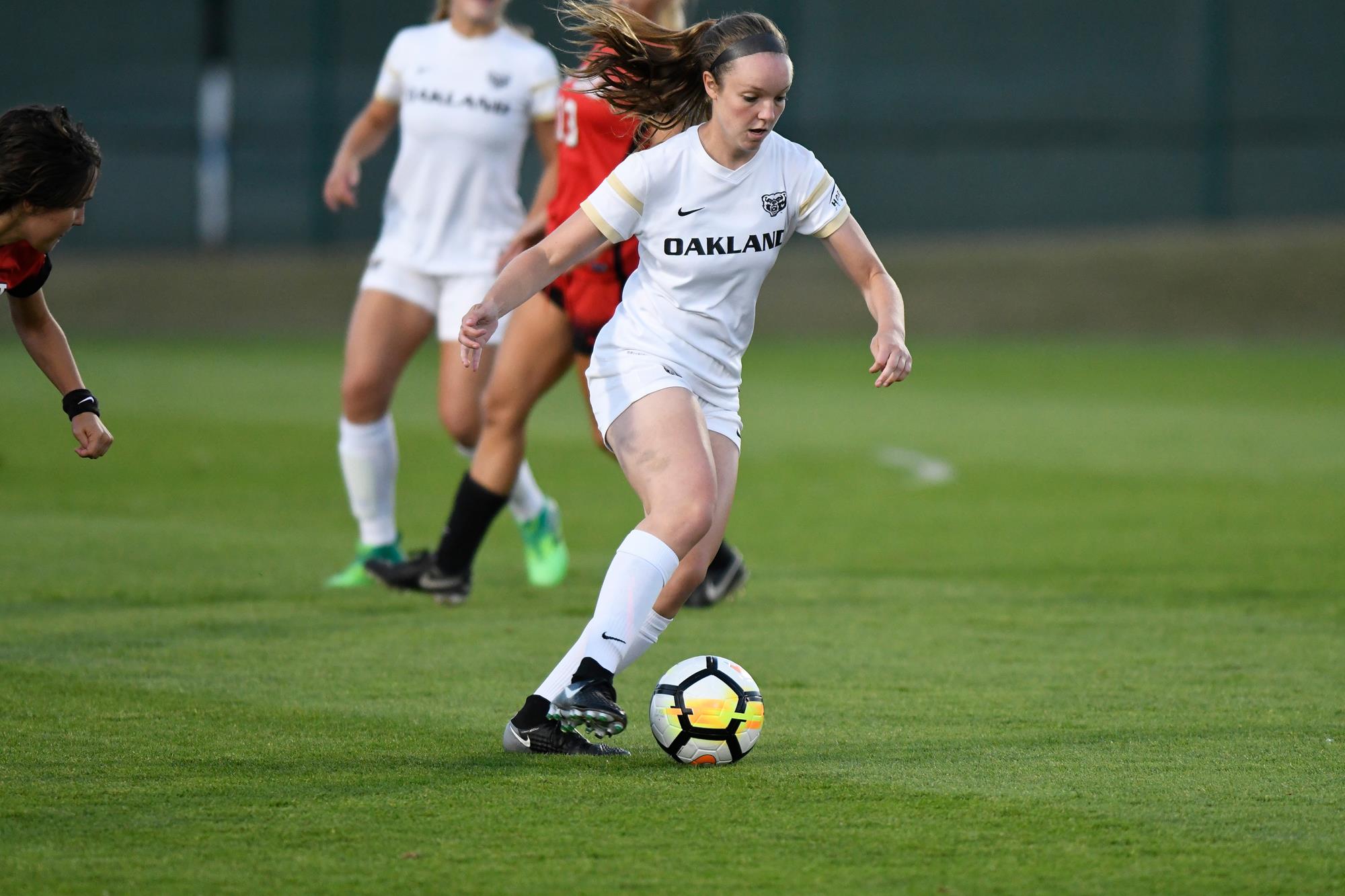 Taylor Thalheimer - Women's Soccer - Oakland University Athletics