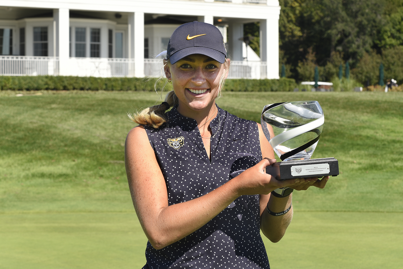 Kay Zubkus - Women's Golf - Oakland University Athletics