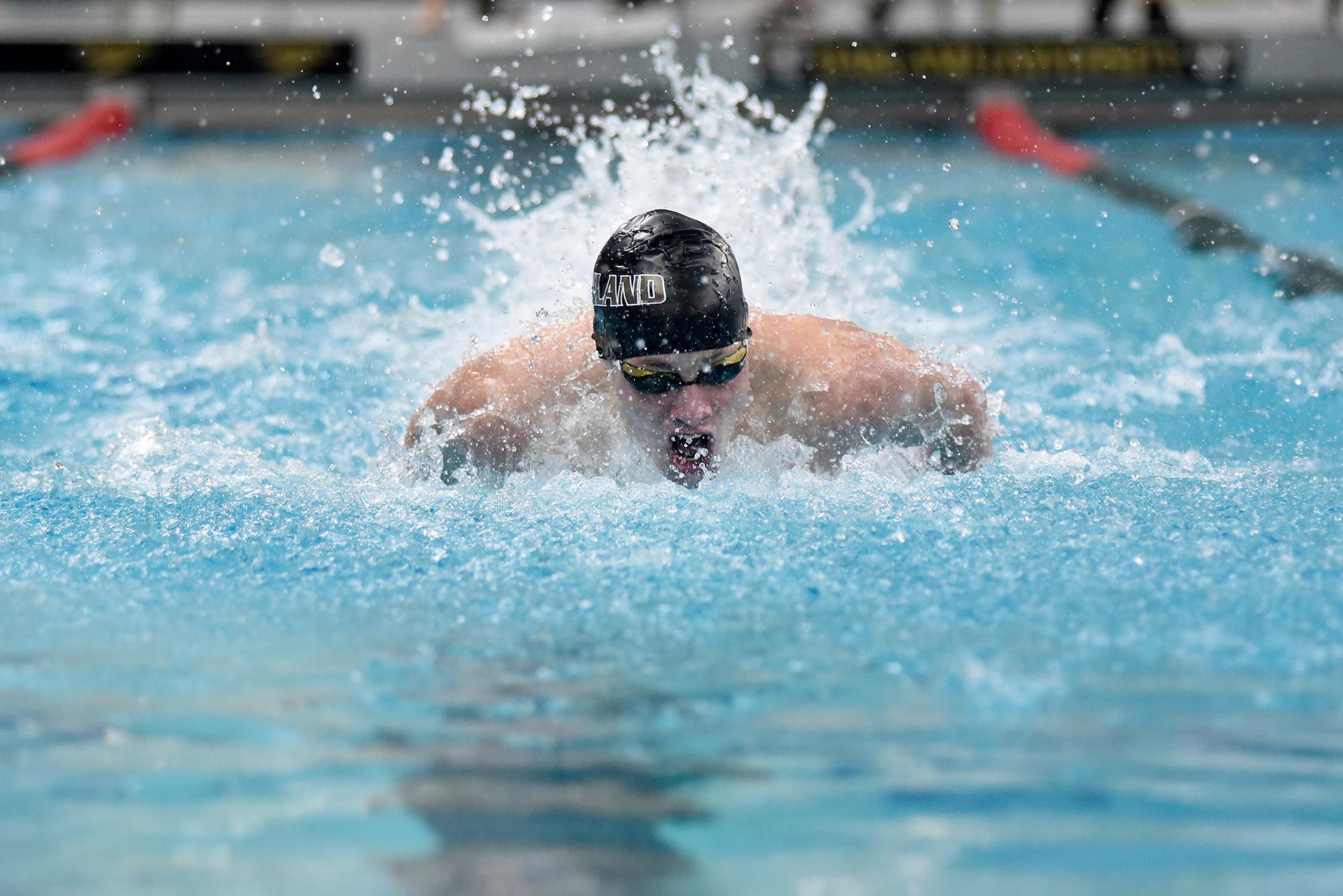 SWIM AND DIVE DOMINATES IN THE POOL AGAINST IUPUI - Oakland University ...