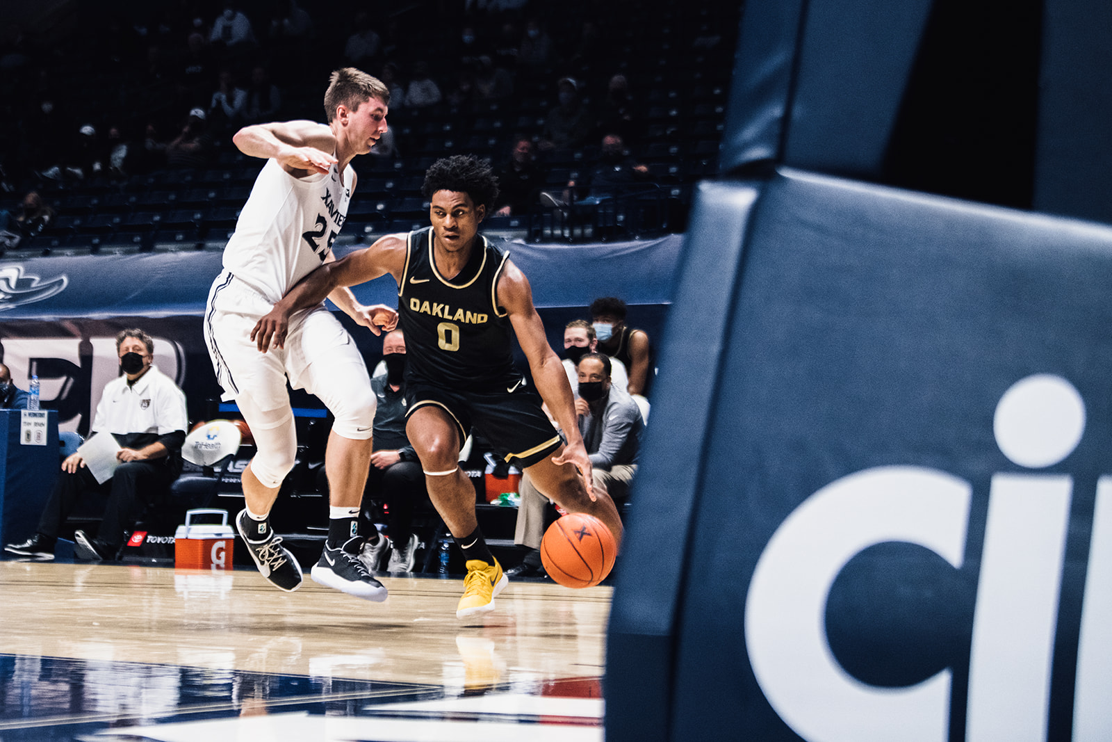 Zion Young - Men's Basketball - Oakland University Athletics