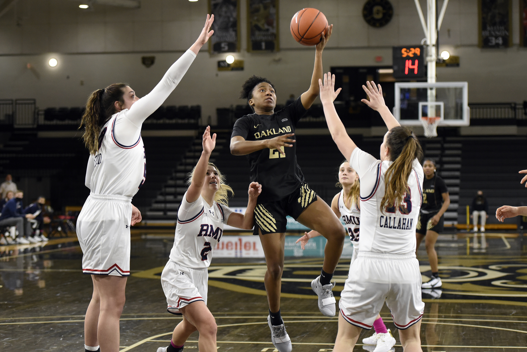 DEAN REFLECTS ON 1000 CAREER POINT MILESTONE BUT HER GOAL REMAINS THE ...