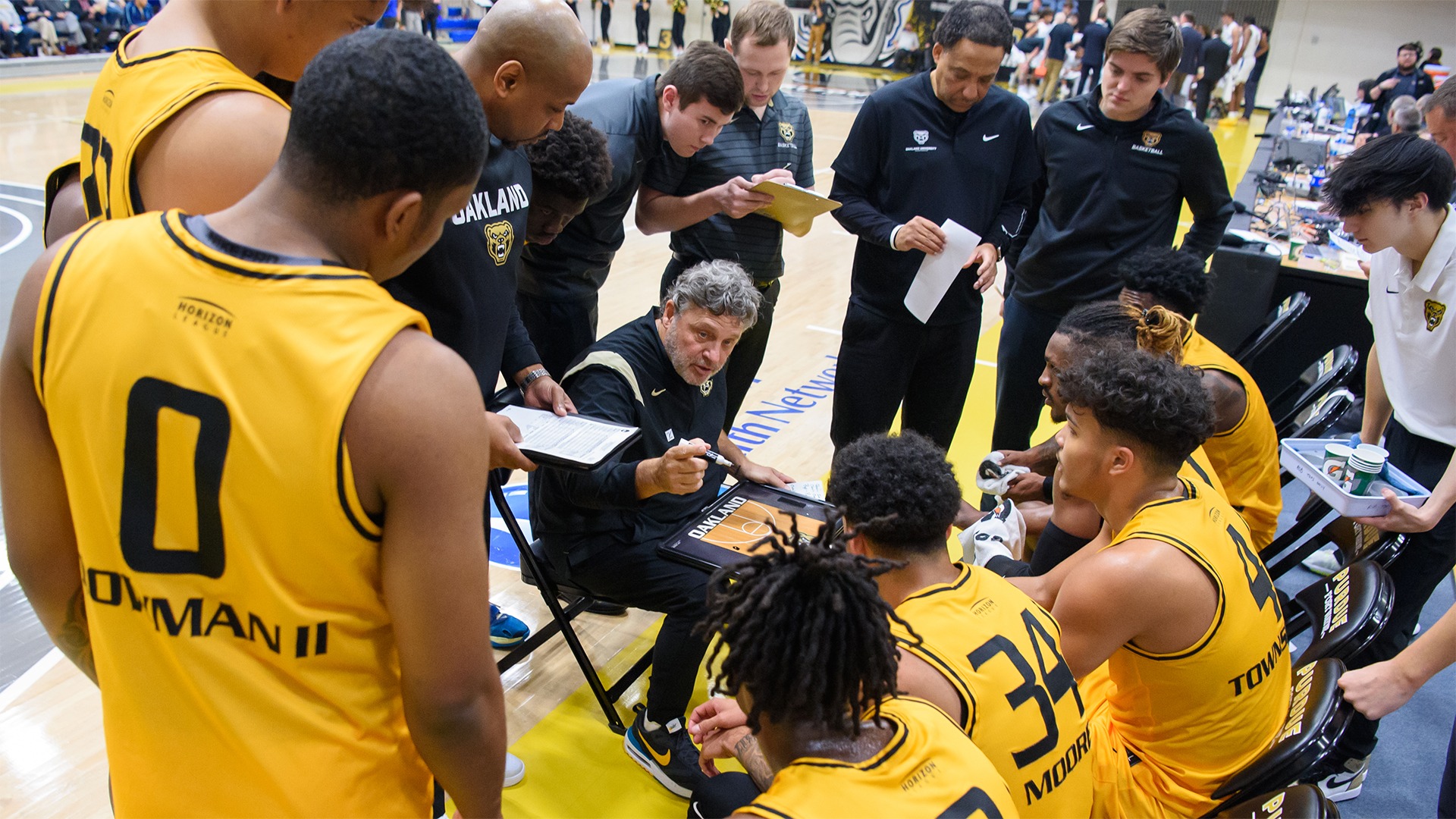 Orange-Golden Grizzlies Collide in Non-Conference Tilt - Oakland ...