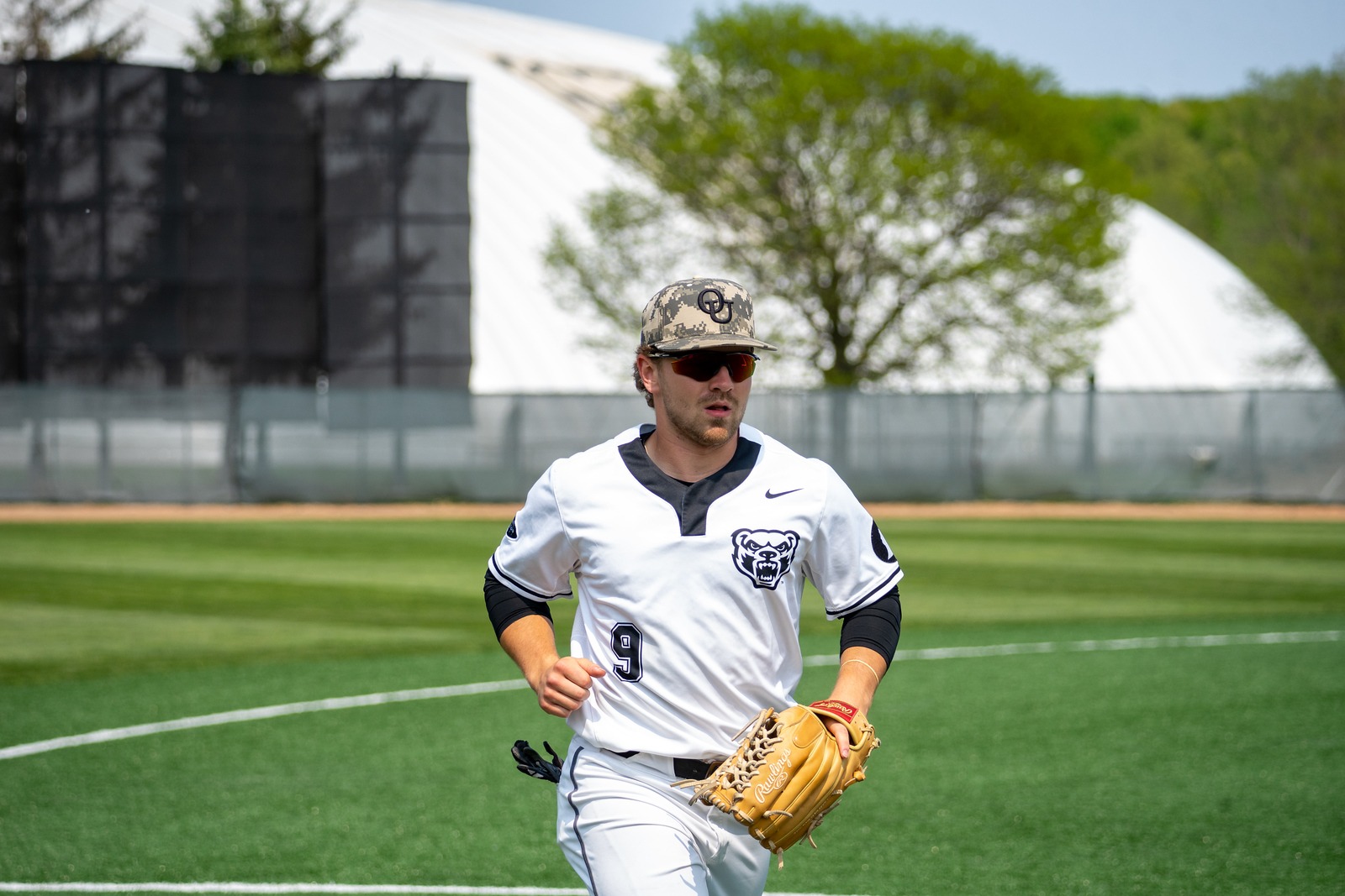Ian Cleary - Baseball - Oakland University Athletics
