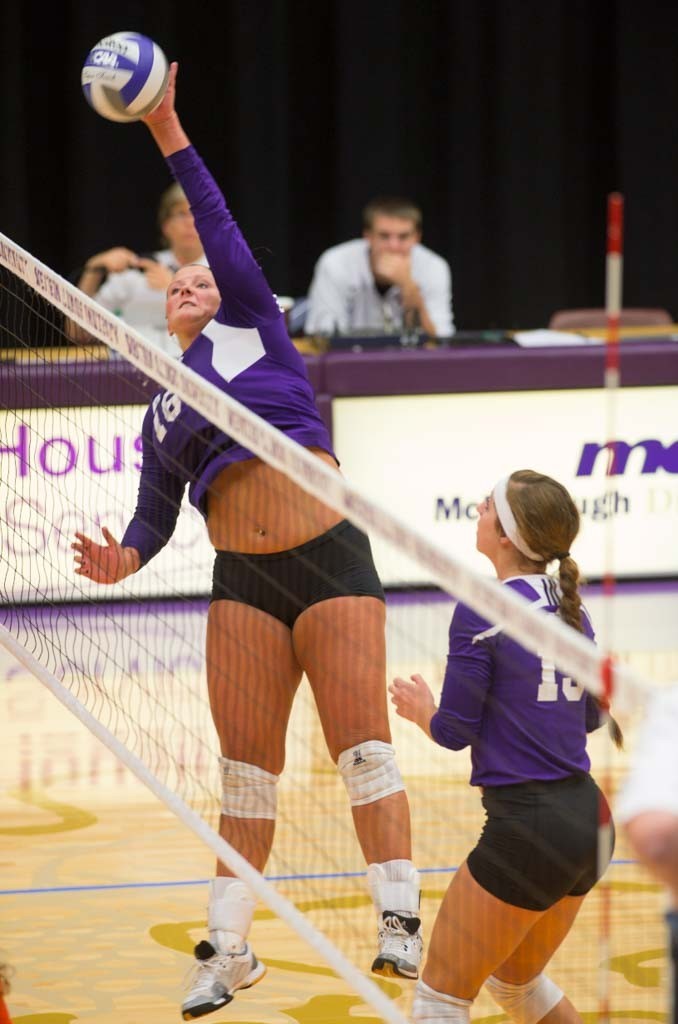 Samantha Fournier - Women's Volleyball - Western Illinois University ...
