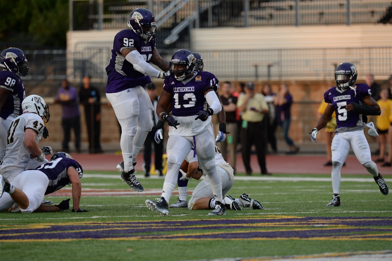 Jeremy Curry - Football - Western Illinois University Athletics