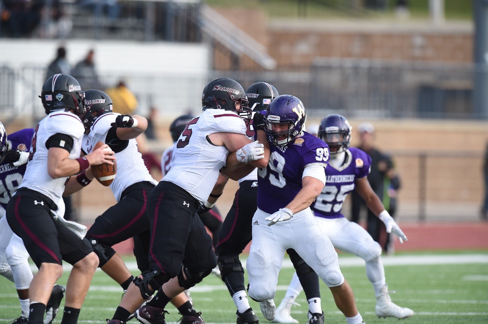 Eddy Holtschlag - Football - Western Illinois University Athletics