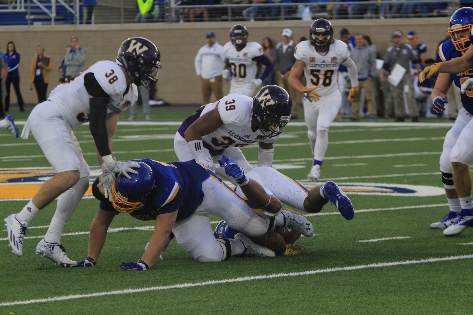 Quentin Moon - Football - Western Illinois University Athletics