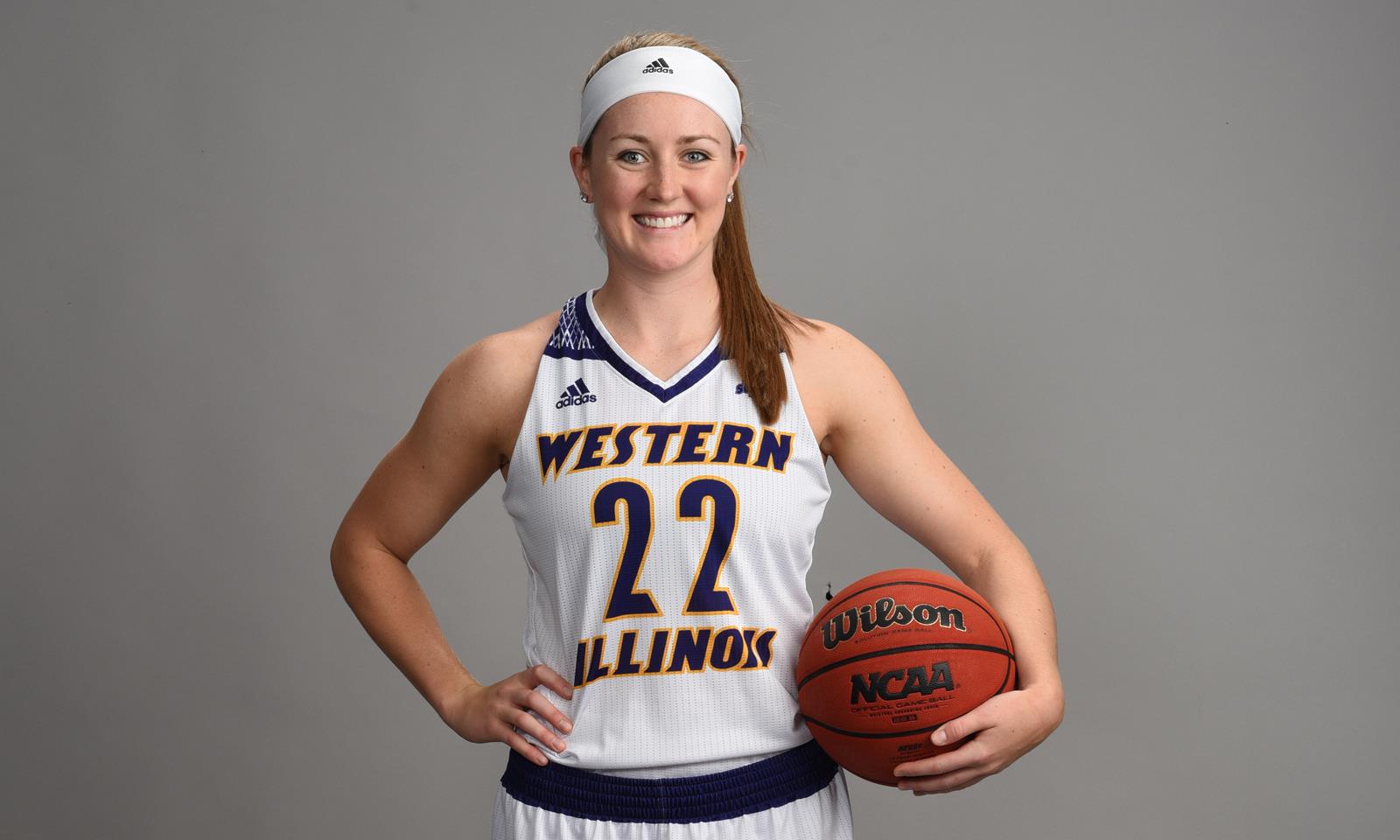 Michelle Farrow - Women's Basketball - Western Illinois University ...
