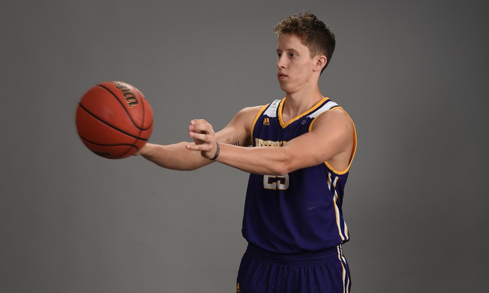 Ryan Maas - Men's Basketball - Western Illinois University Athletics