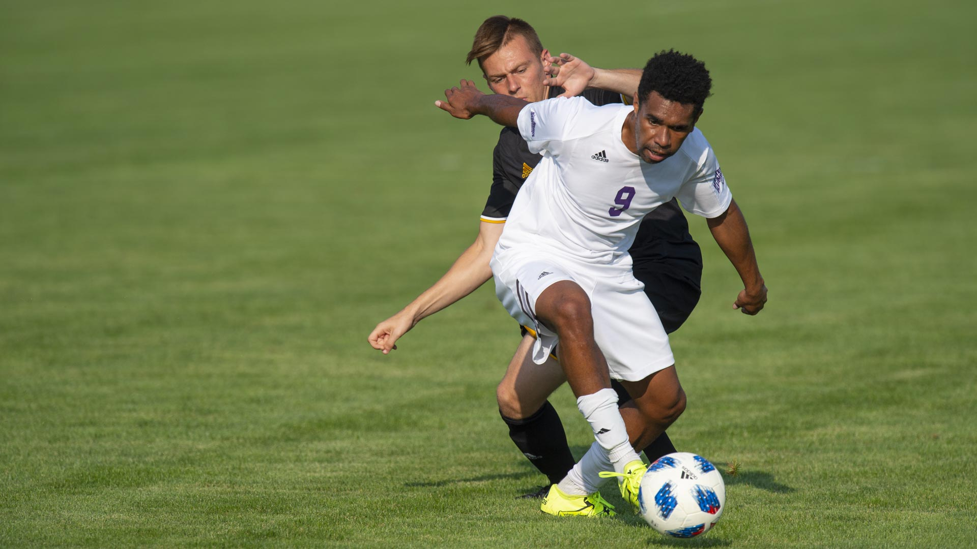 Gimale Essacu - Men's Soccer - Western Illinois University Athletics