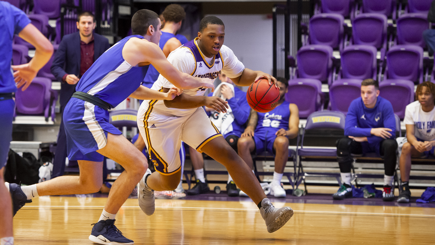 Roderick Smith - Men's Basketball - Western Illinois University Athletics