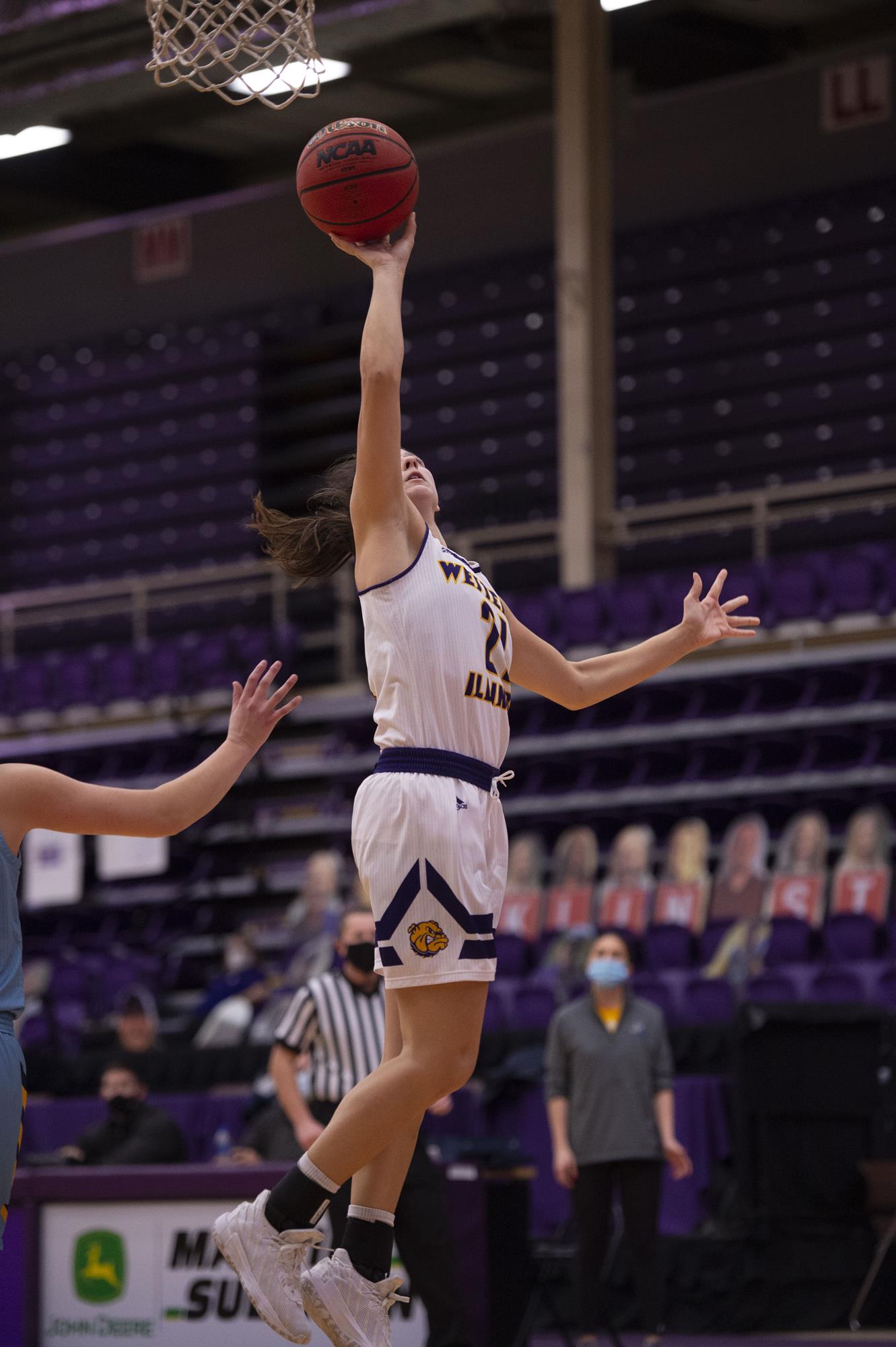 Grace Gilmore - Women's Basketball - Western Illinois University Athletics