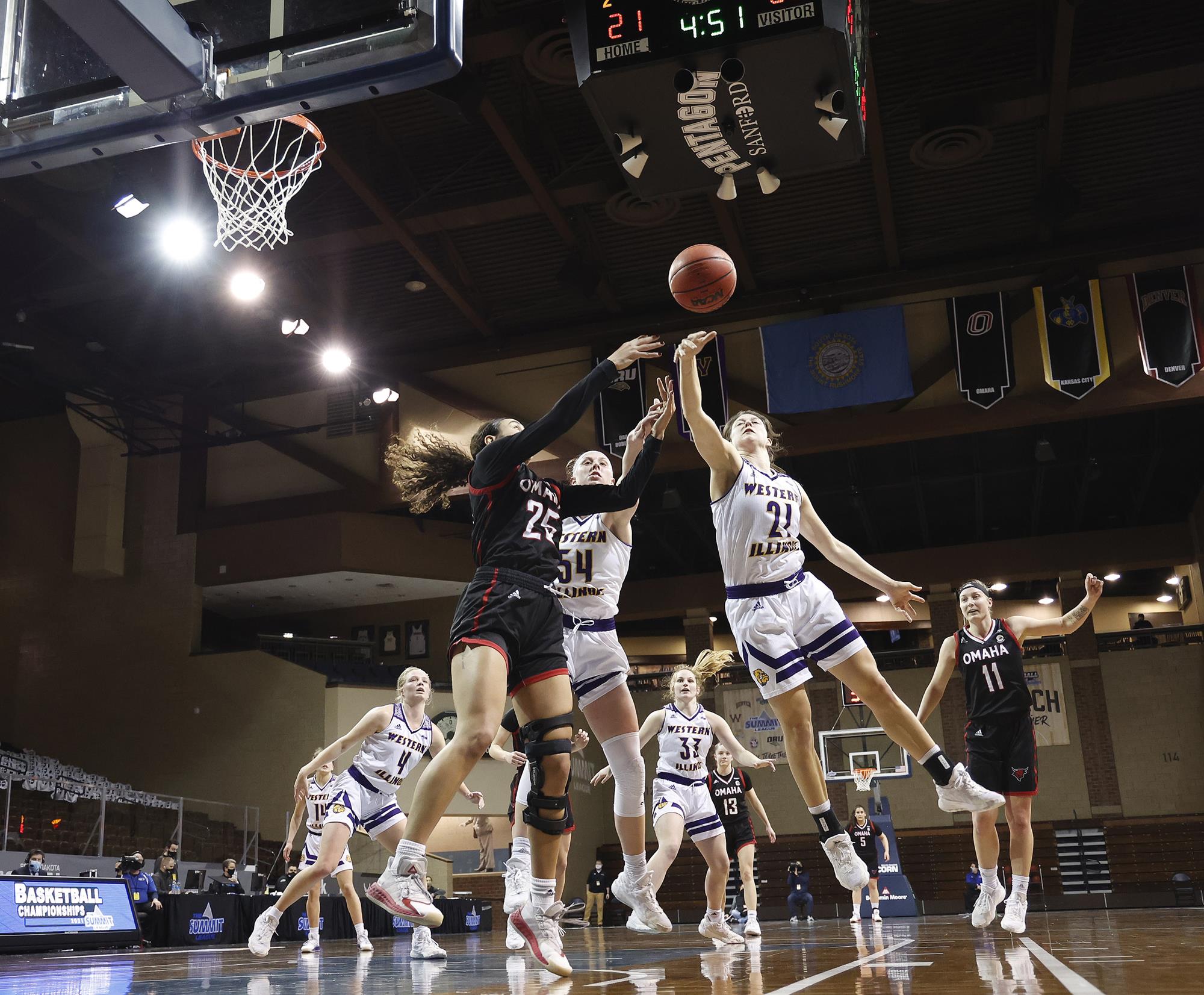 Grace Gilmore - Women's Basketball - Western Illinois University Athletics