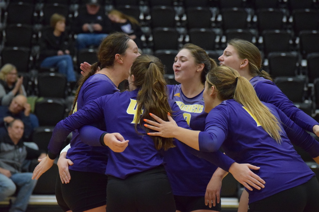 Depersio double double leads WIU in Grand Forks - Western Illinois ...