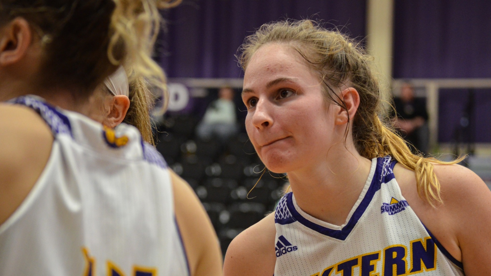 Anna Deets - Women's Basketball - Western Illinois University Athletics