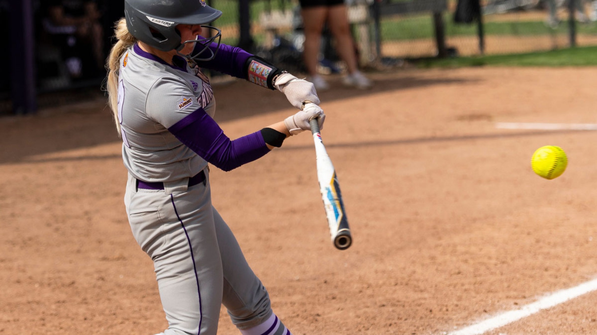 Gabriela Drager - Softball - Western Illinois University Athletics
