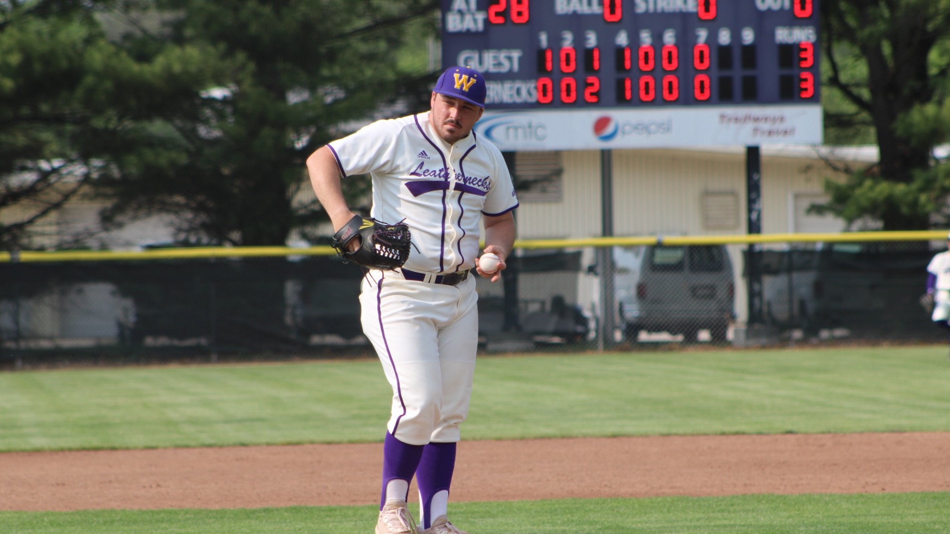 Bell Sets Record as Leathernecks Drop Opener - Western Illinois ...