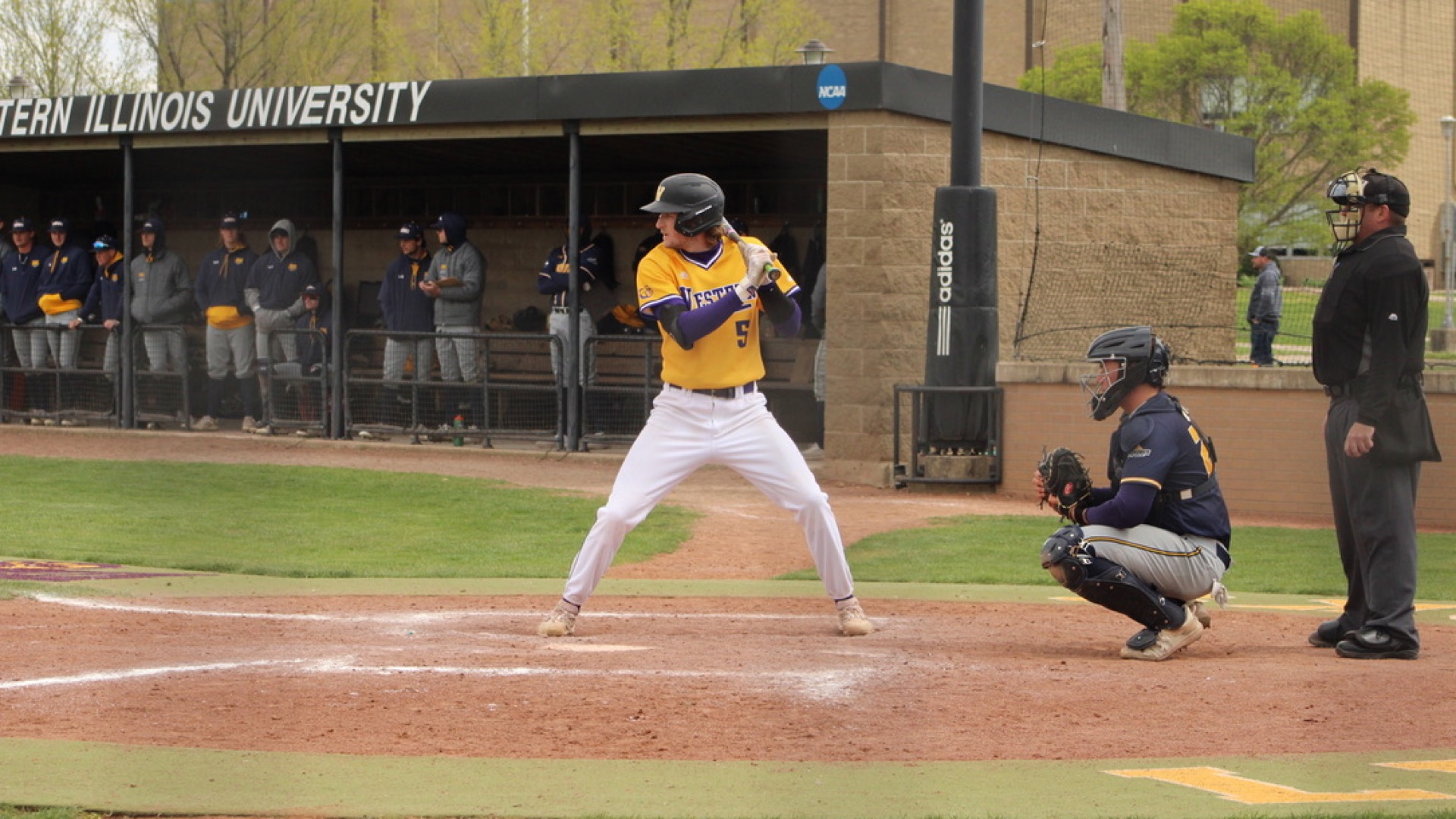 Leathernecks Lose Heartbreaker 11-8 - Western Illinois University Athletics