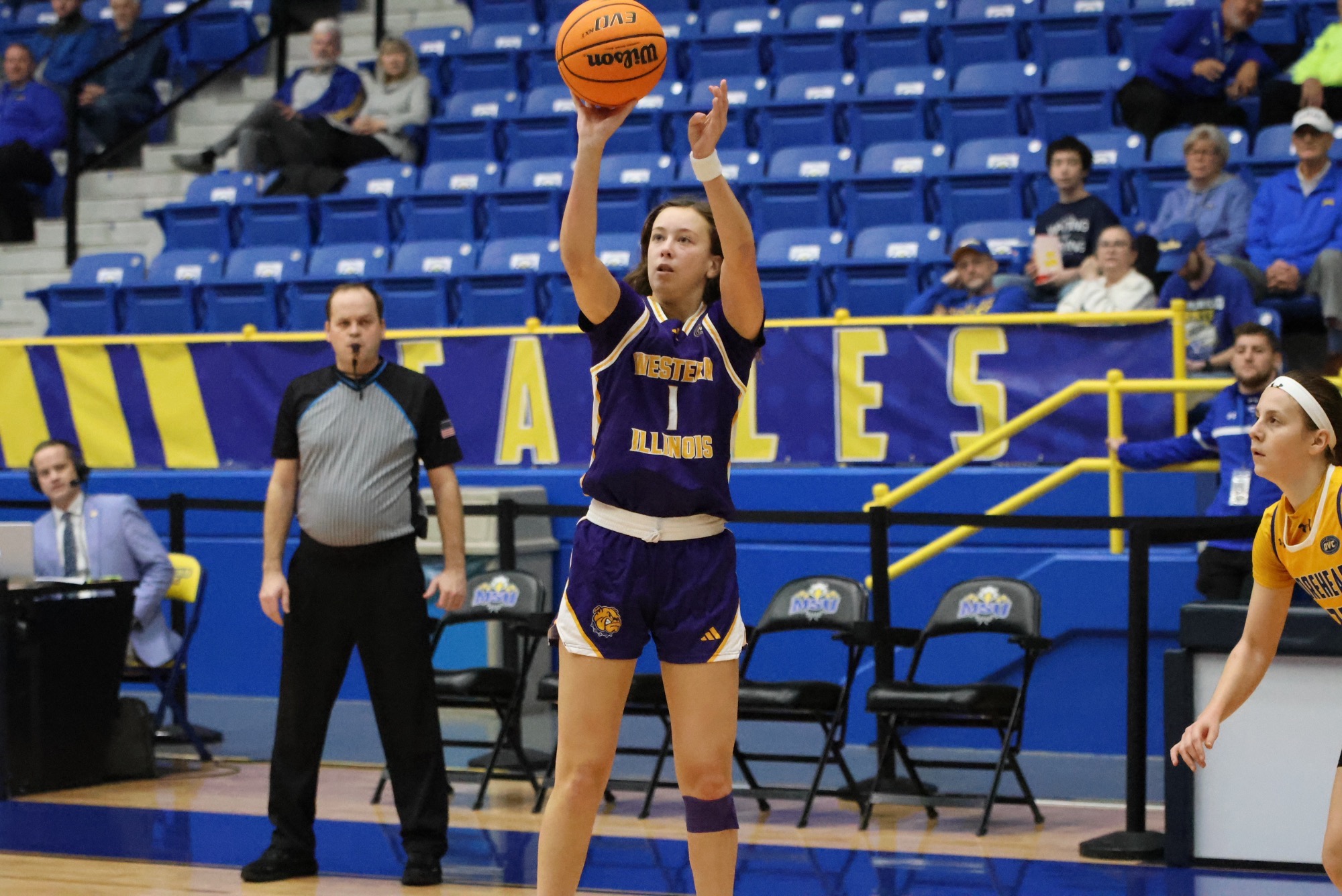 Lily Randgaard - Women's Basketball - Western Illinois University Athletics