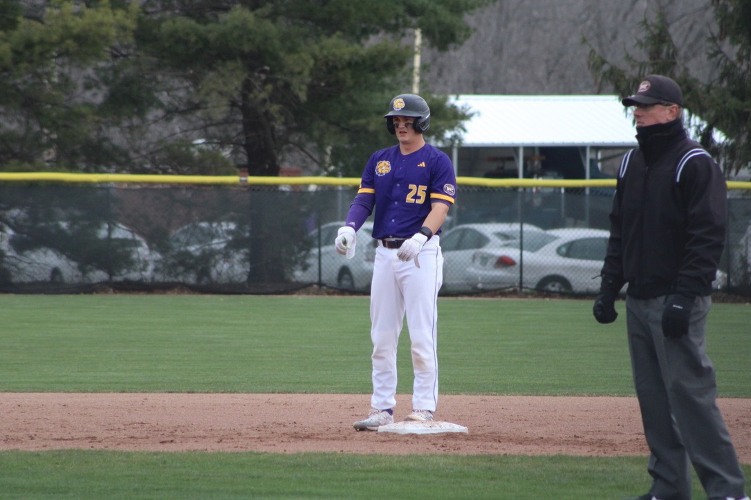 WIU Falls 14-3 on Friday Afternoon - Western Illinois University Athletics