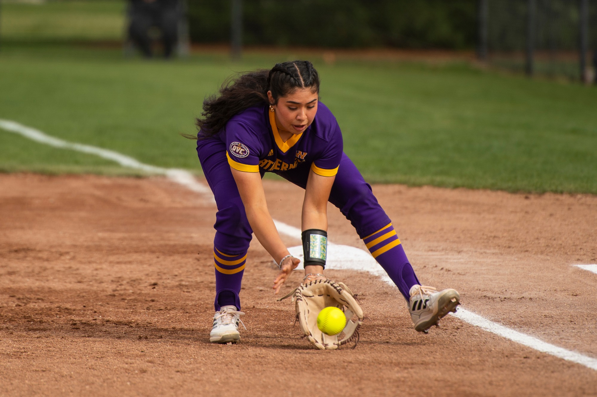 Payton Brown Signs with WIU Softball - Western Illinois University ...