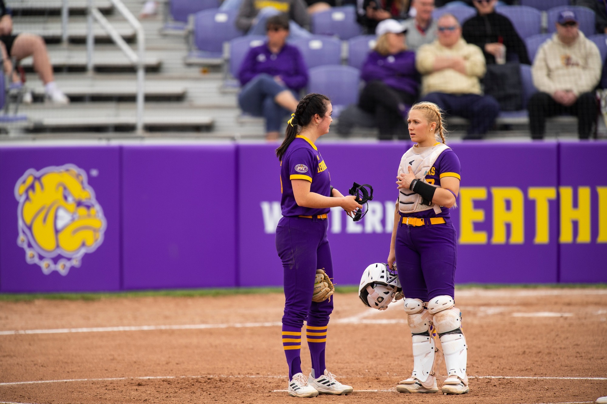 Valerie Combs - Softball - Western Illinois University Athletics