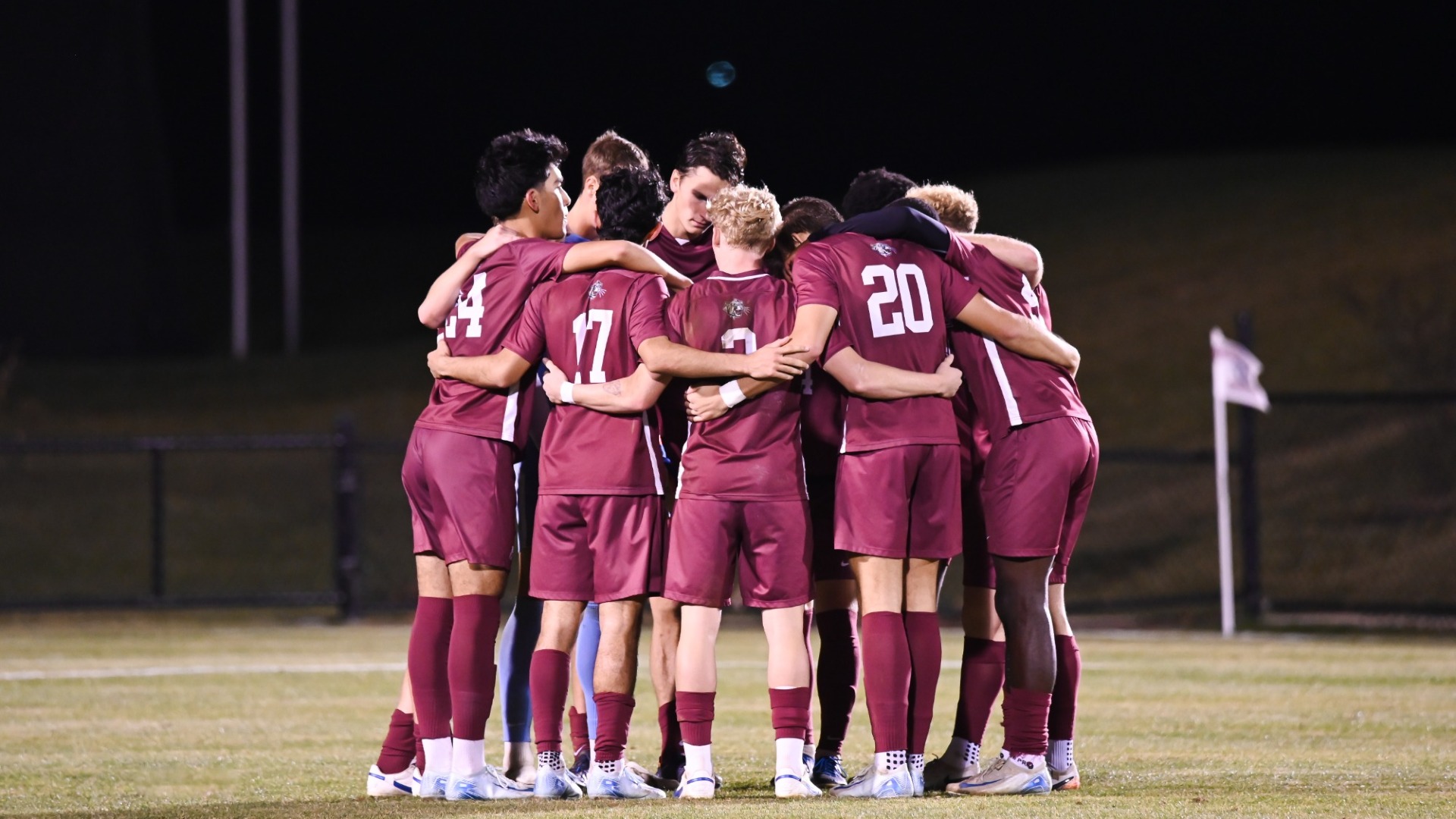 Iqbal and Lizewski Named CSC Academic All-District Selections ...