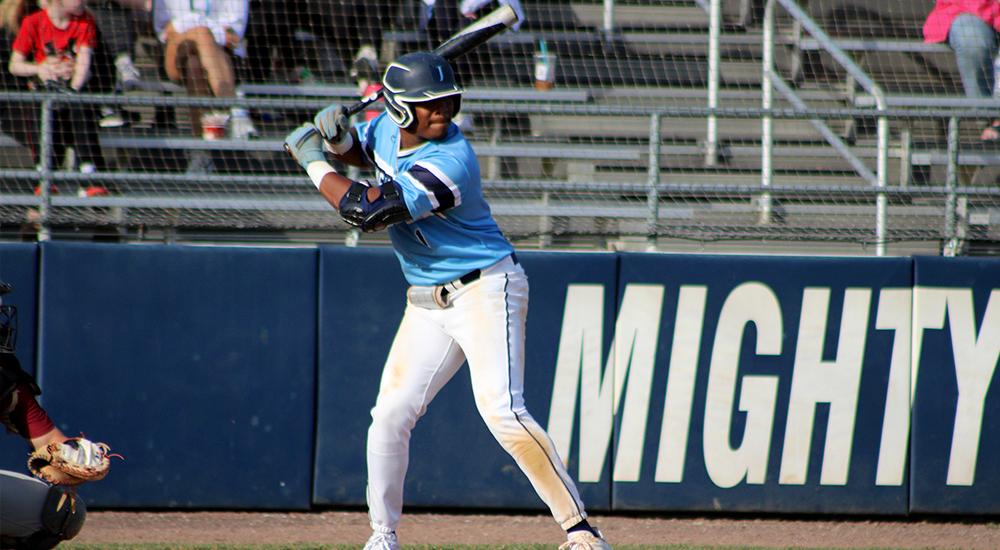 Macs Come Back to Take Down Garnet - Immaculata University Athletics