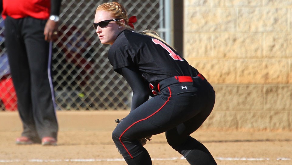 Amanda Goodwin - Softball - Mansfield University Athletics