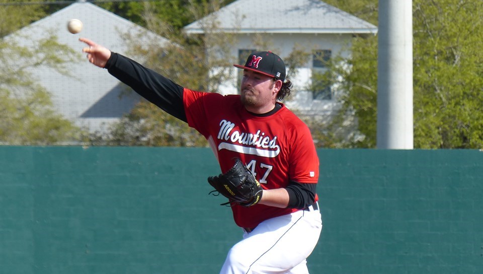 Luke Hils - Baseball - Mansfield University Athletics