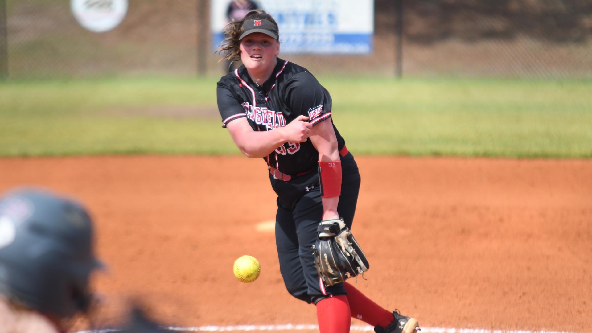 Alexis Easling - Softball - Mansfield University Athletics