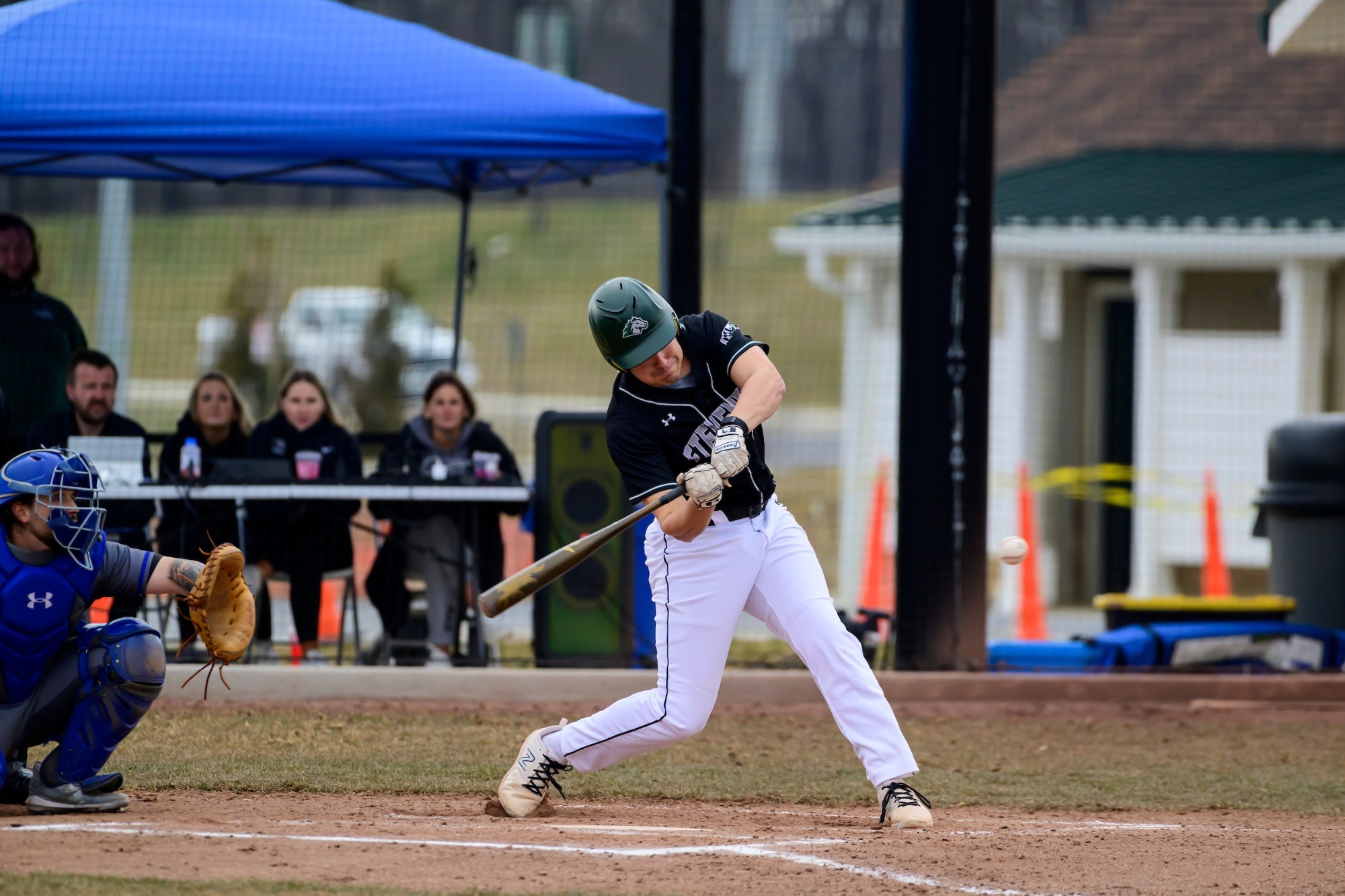 Mustangs score eight runs in seventh inning, top Barons 18-3 ...