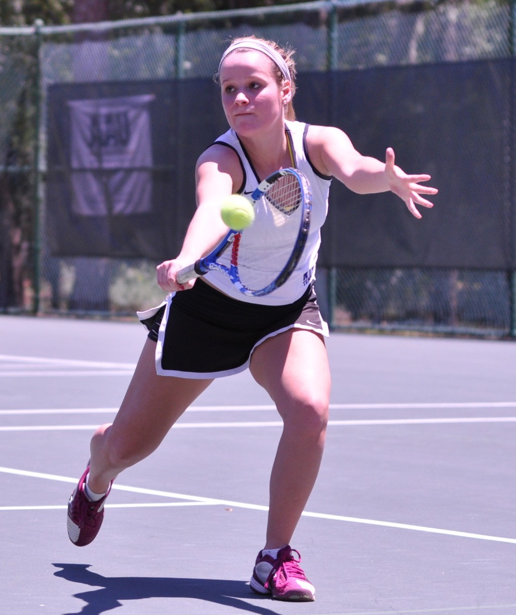Alexandra Ziarko - 2014-15 - Women's Tennis - NYU Athletics